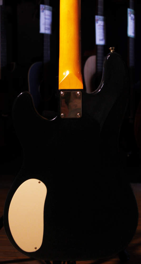 Vintage Joe Doe Lutetia PJ Bass (Pre-Owned) - jimmyegypt.com