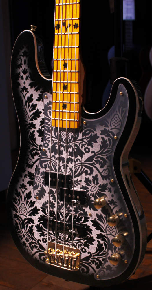Vintage Joe Doe Lutetia PJ Bass (Pre-Owned) - jimmyegypt.com