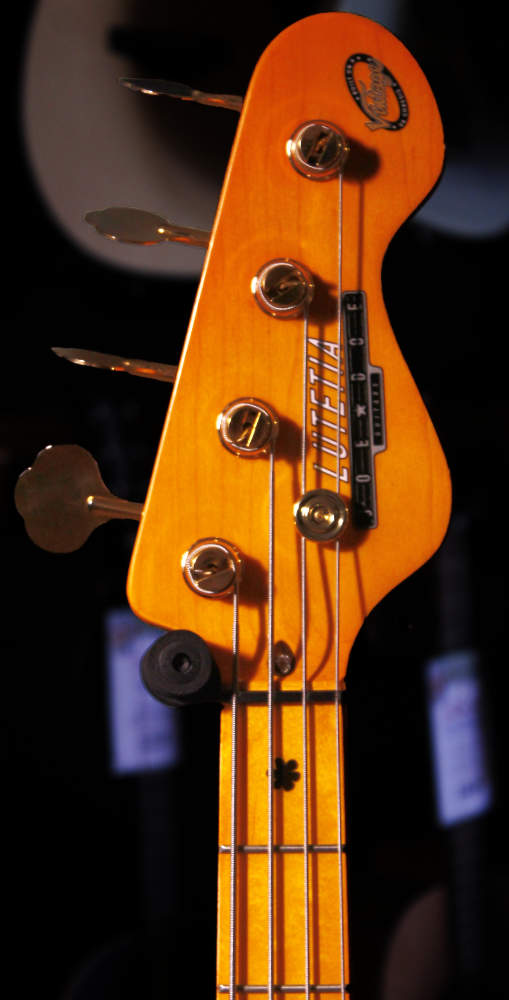 Vintage Joe Doe Lutetia PJ Bass (Pre-Owned) - jimmyegypt.com