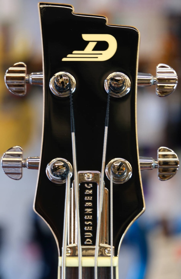Duesenberg Starplayer Bass, Black - jimmyegypt.com