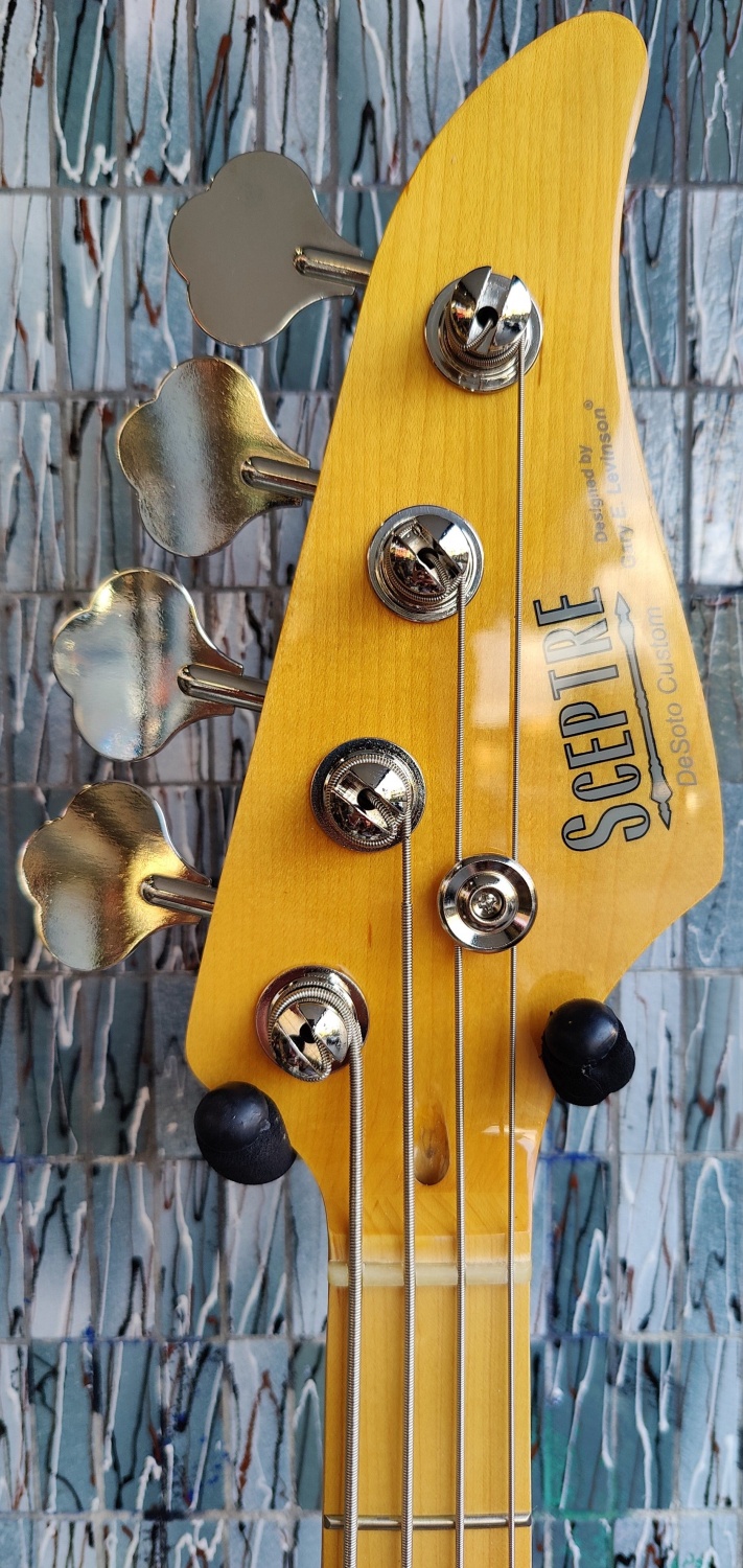 Levinson Sceptre DeSoto Custom Deluxe, Maple Fingerboard, Thru Red ...