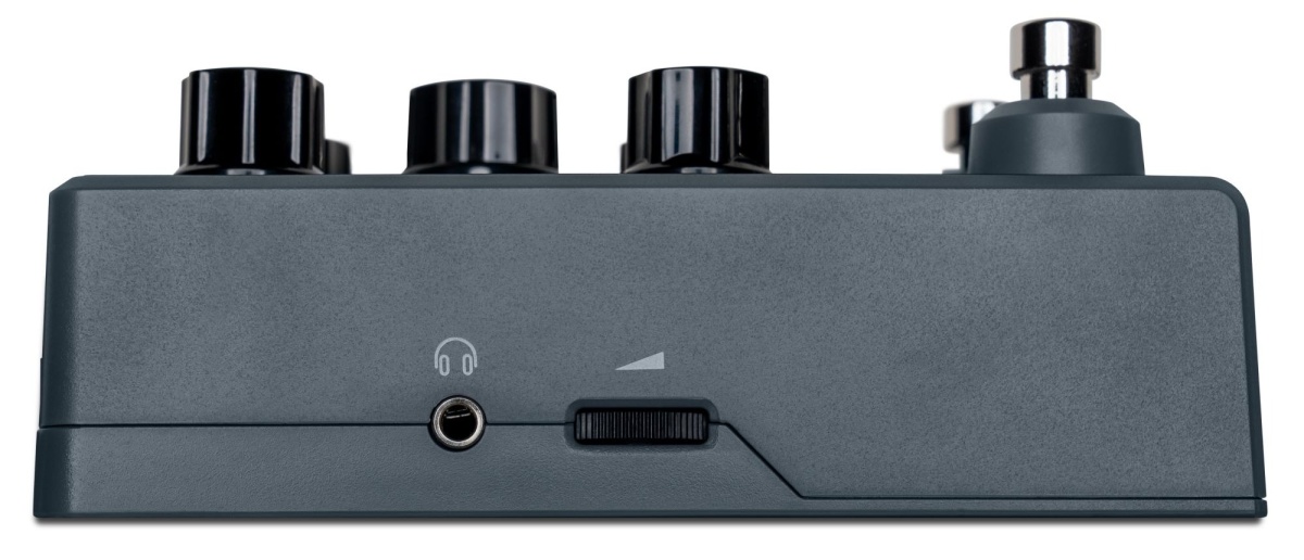 Line 6 POD Express Ultra-Portable Bass Amp and Multi-Effects Processor ...