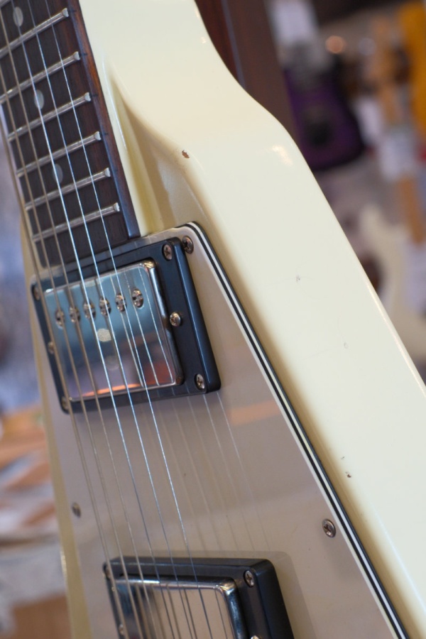 Maybach Jetwing M, Vintage White Aged - jimmyegypt.com