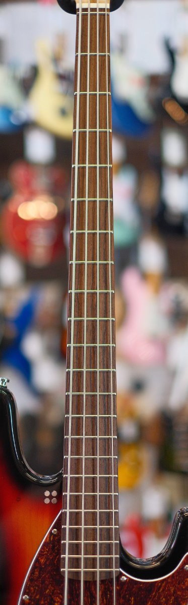 Sandberg Electra TT4 Bass, 3 Tone Sunburst - jimmyegypt.com